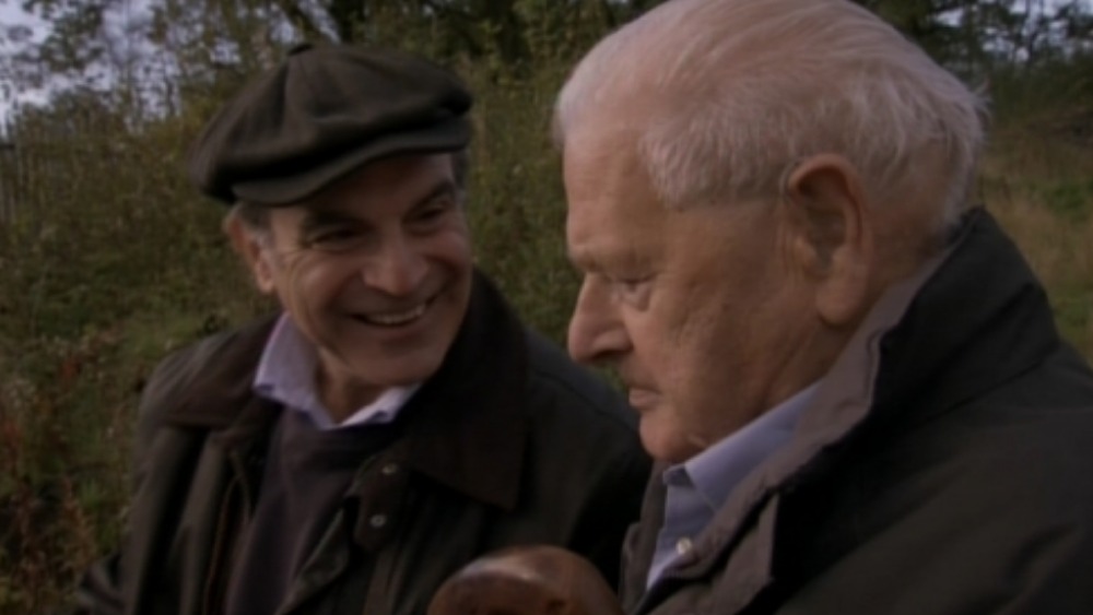 Actor David Suchet traces his past | ITV News Wales