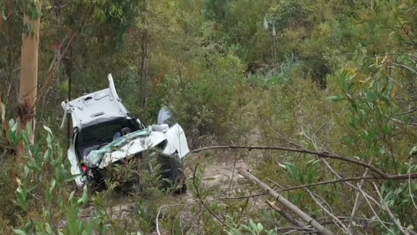 Teenage driver found alive in remote wreck after father hires ...