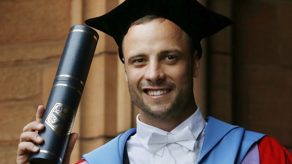 Pistorius inspires the next generation | ITV News