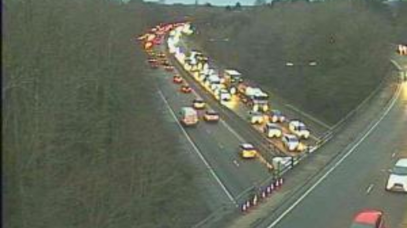 Delays after several accidents on A4232 | ITV News Wales