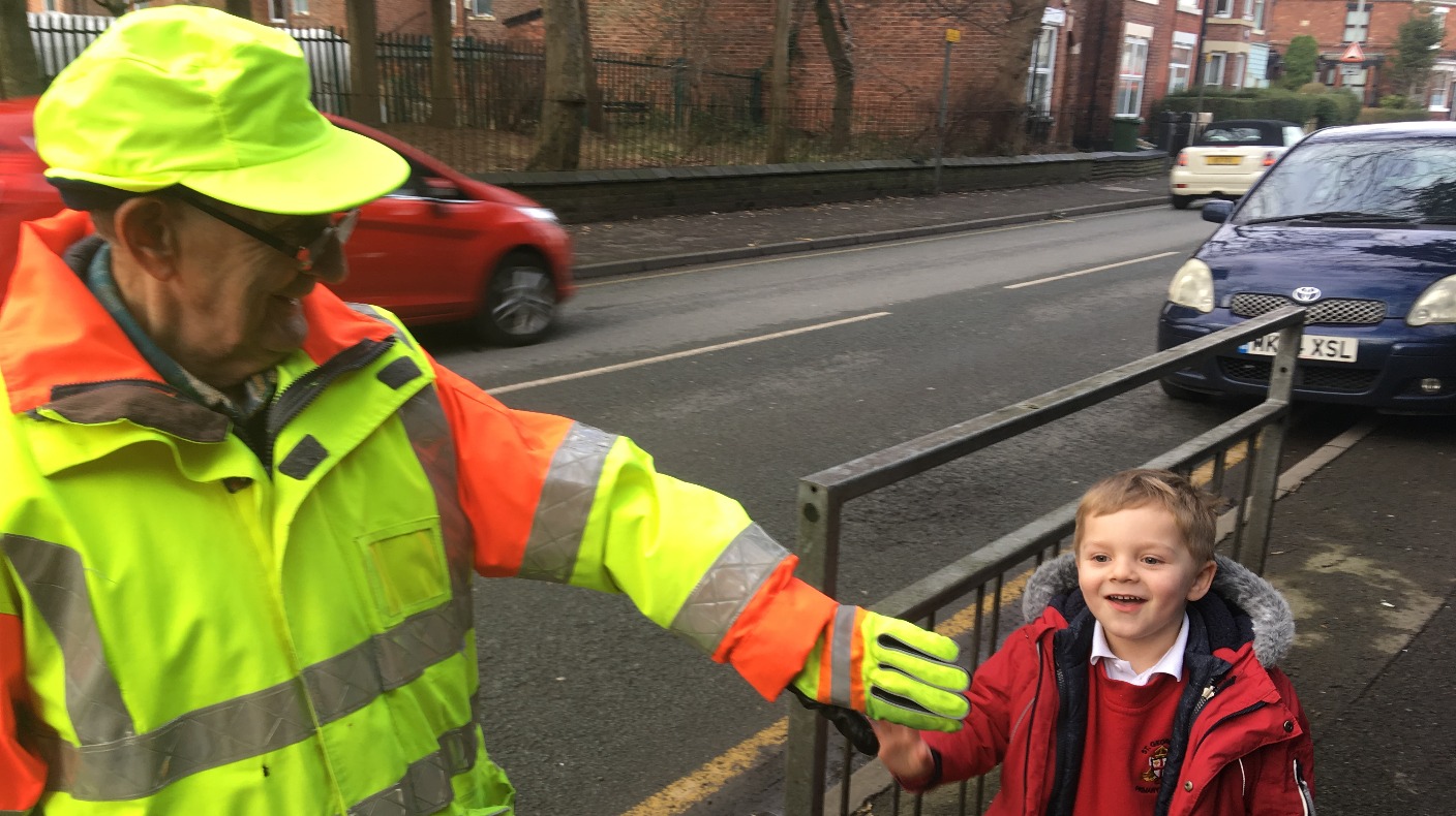 Children banned from high-fiving their lollipop man because it's ...