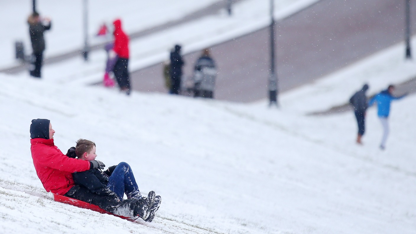 Big freeze continues to cause disruption | UTV | ITV News