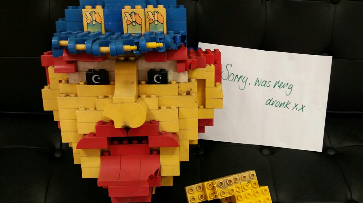 'Very drunk' Lego thief returns stolen statue's head | ITV News