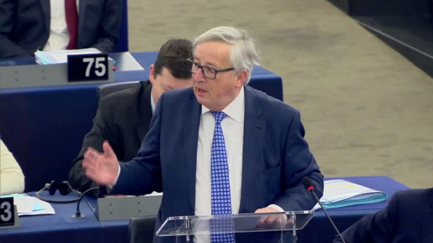 Irish border question ‘is a European issue’ - Juncker | UTV | ITV News