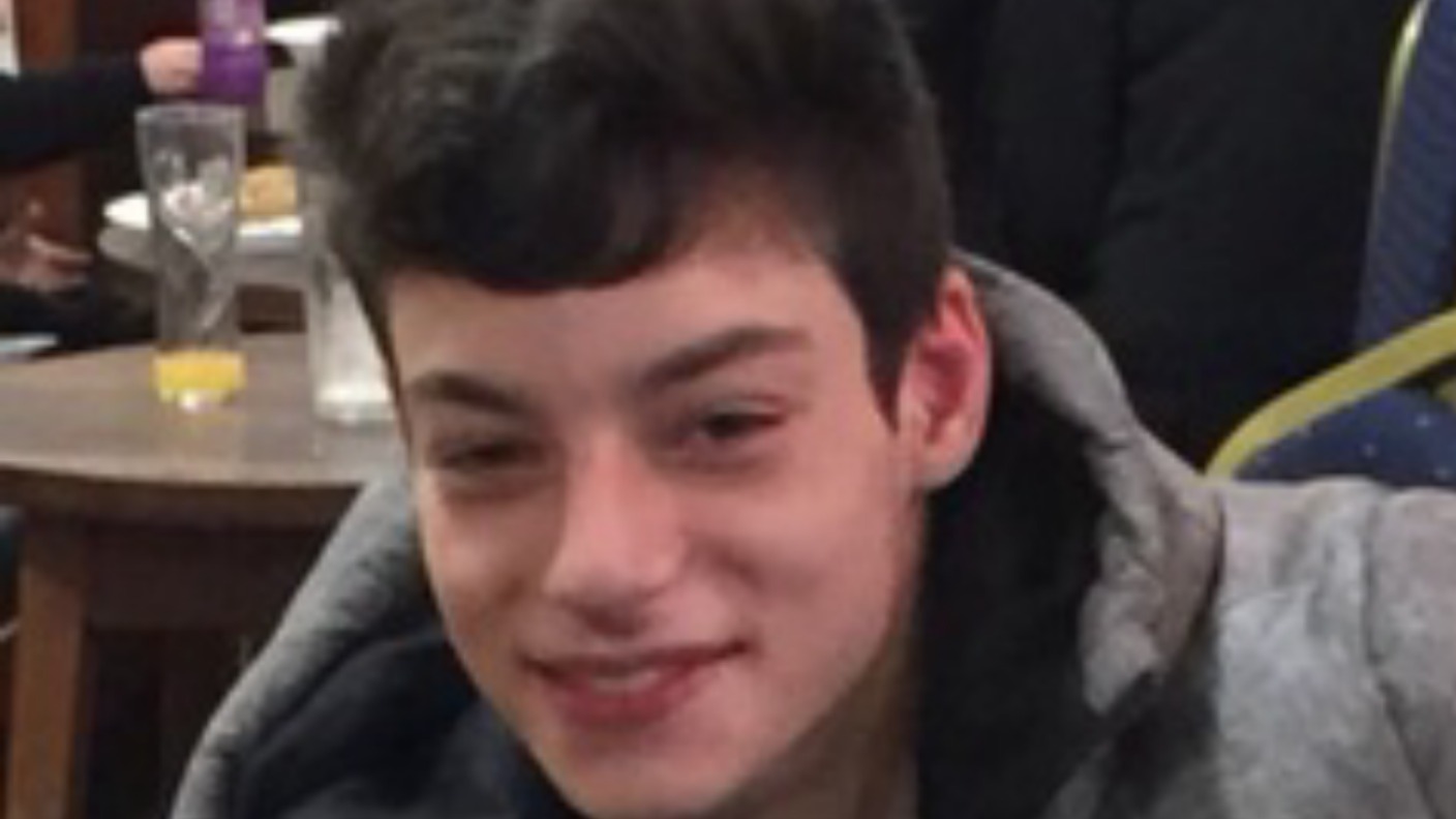 Family pays tribute to teenage stab victim | ITV News Anglia