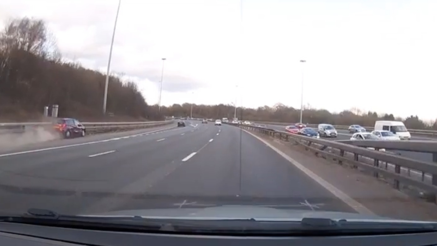 WATCH: Dashcam footage shows moment M60 driver had a seizure and veered ...