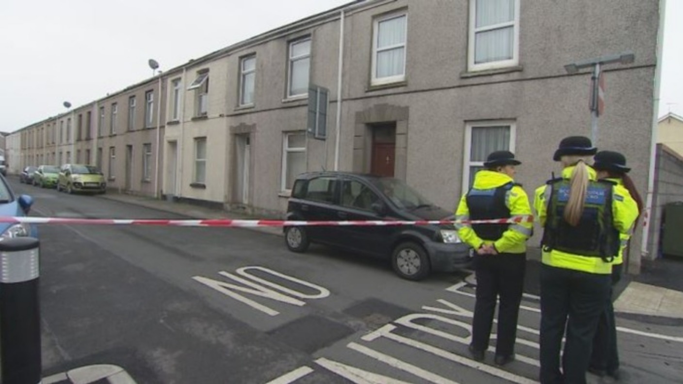Investigation launched after body found in Llanelli house fire | ITV ...