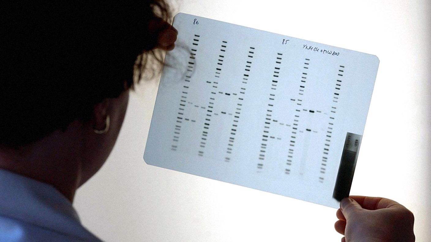 Review launched into police handling of forensic evidence | ITV News London