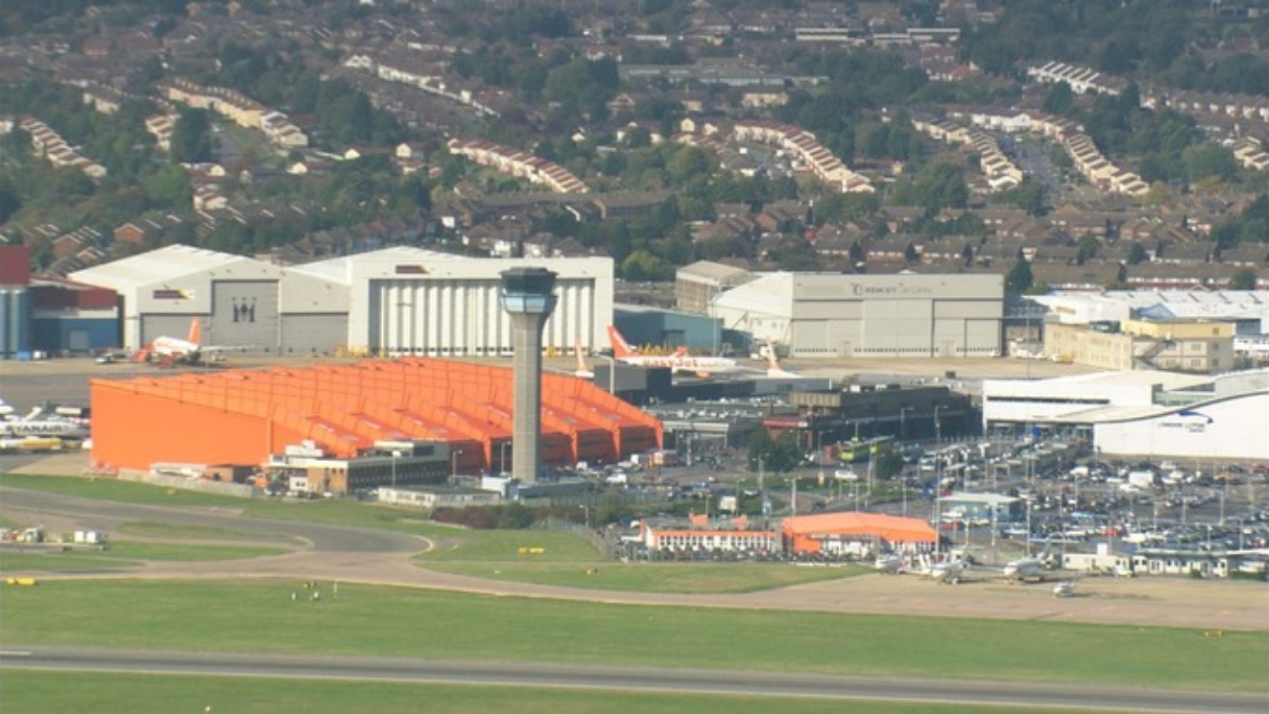 London Luton ranked worst airport for delayed flights | ITV News Anglia