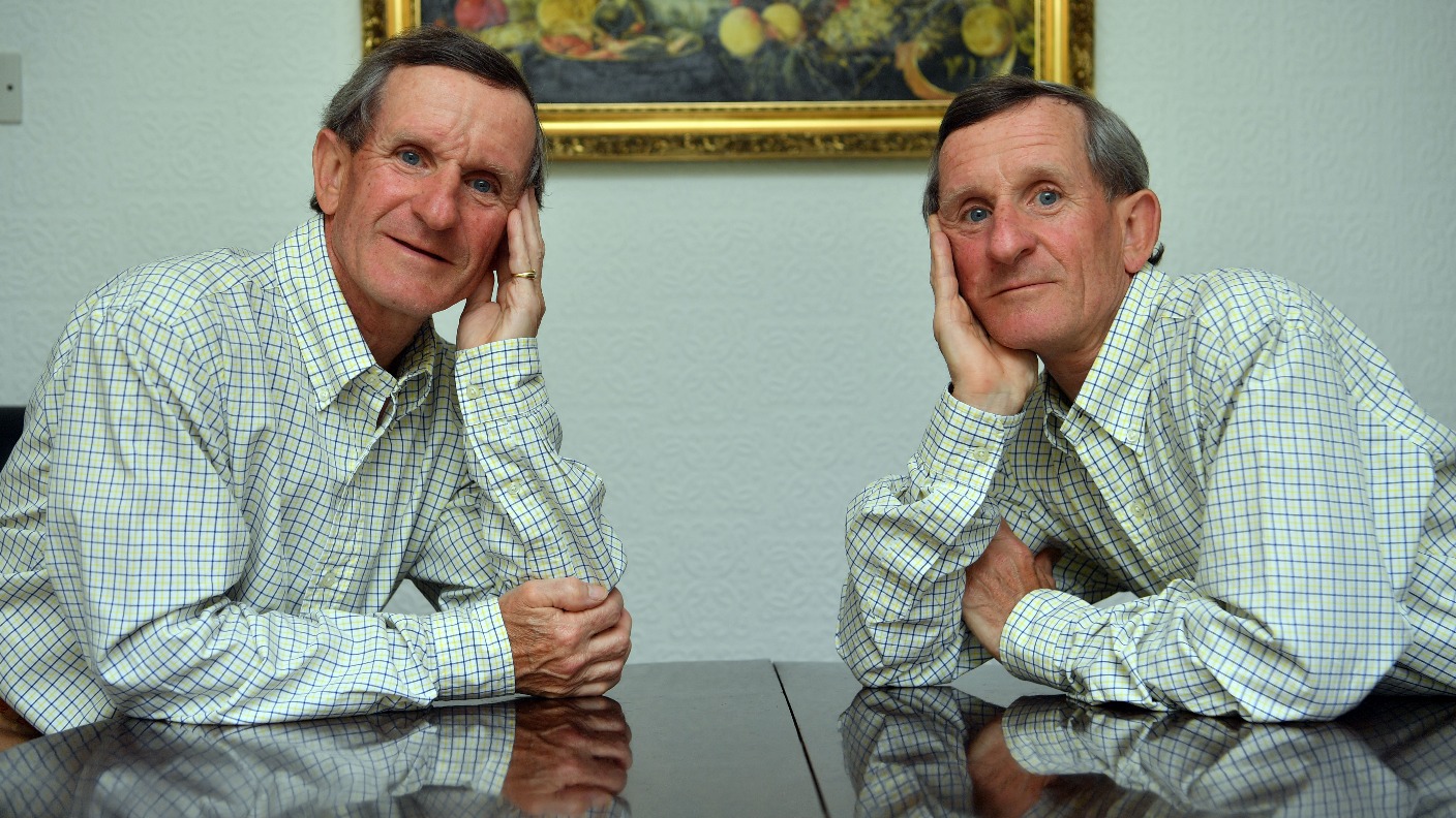 The identical twins who worked at Howells in Cardiff for four decades ...