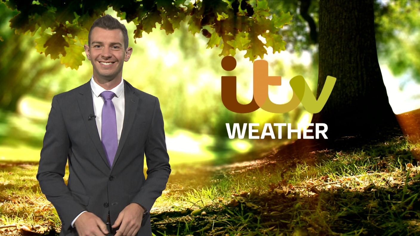 Anglia Weather: Dry, sunny and hot inland | ITV News Anglia