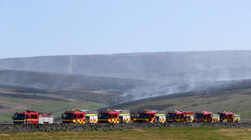 ‘Significant improvement’ as soldiers help battle Saddleworth Moor fire ...