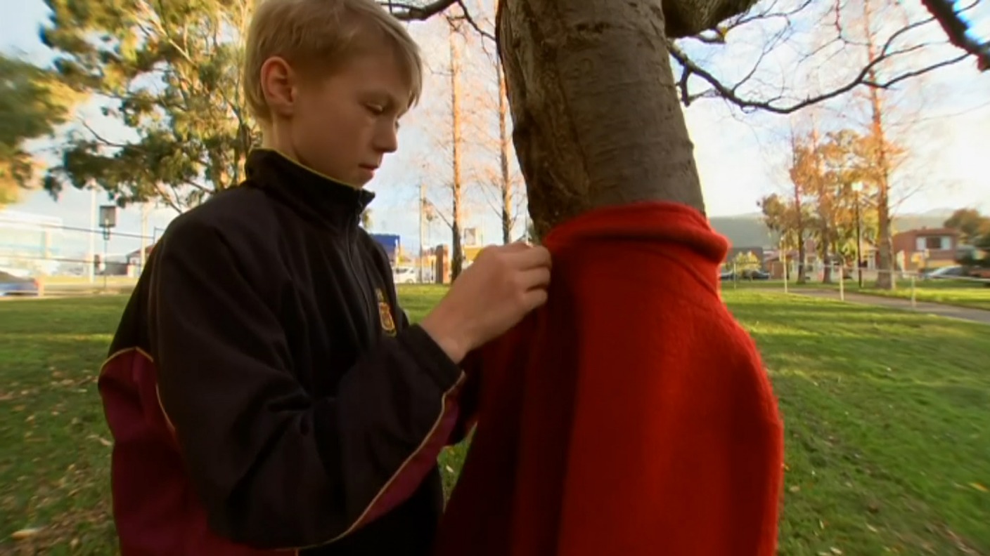 Oliver Edwards 10 Sparks Free On A Tree Campaign To Keep Homeless