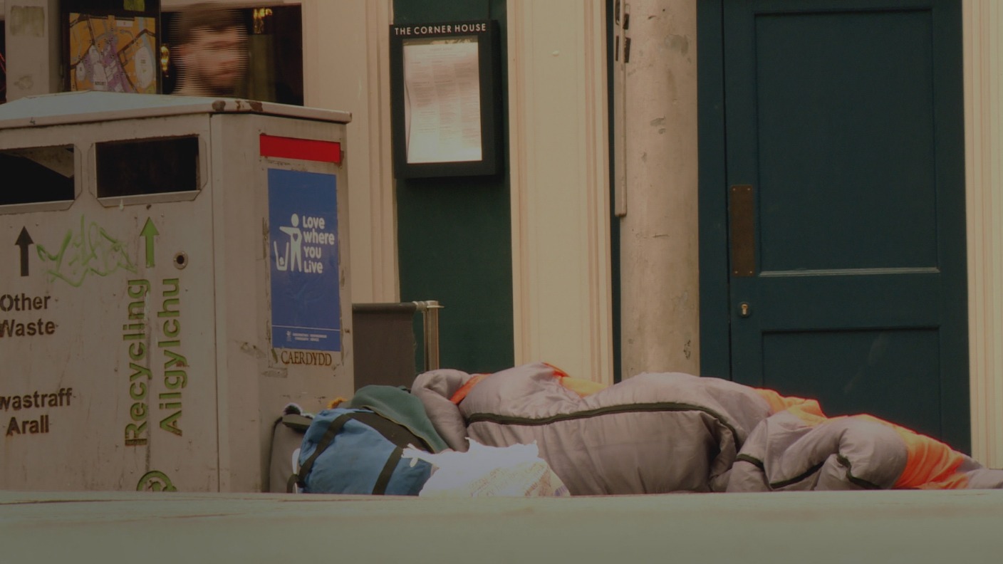 'Hidden homelessness' affects thousands of young people in Wales | ITV ...