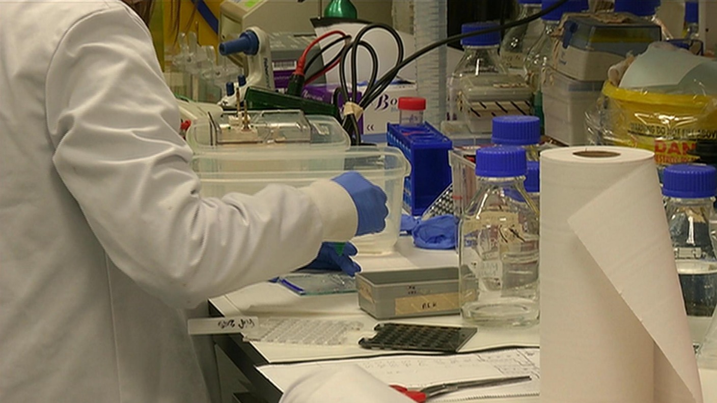 Almost four in 10 'ignore bowel cancer screening test' | UTV | ITV News