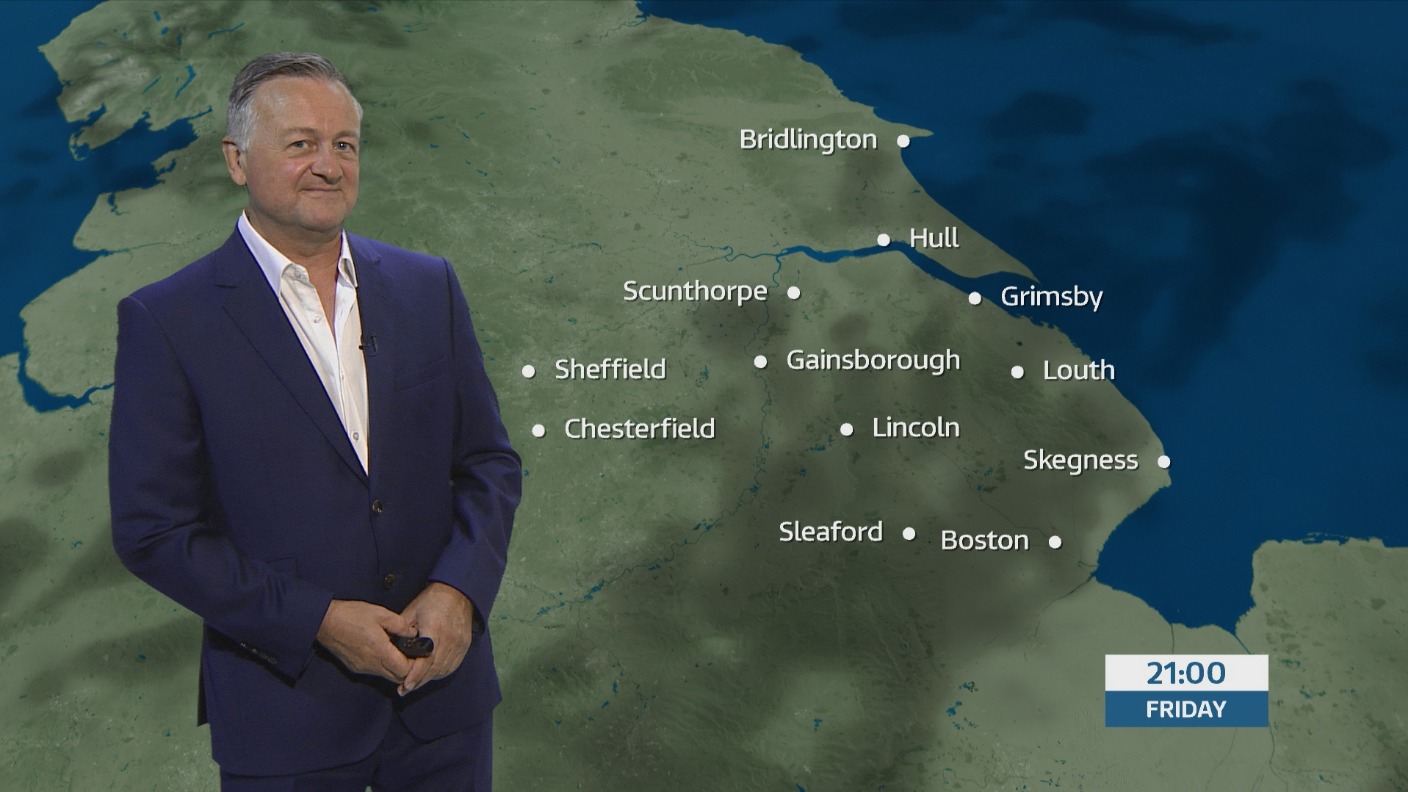 Early morning weather forecast with Jon Mitchell | ITV News Calendar