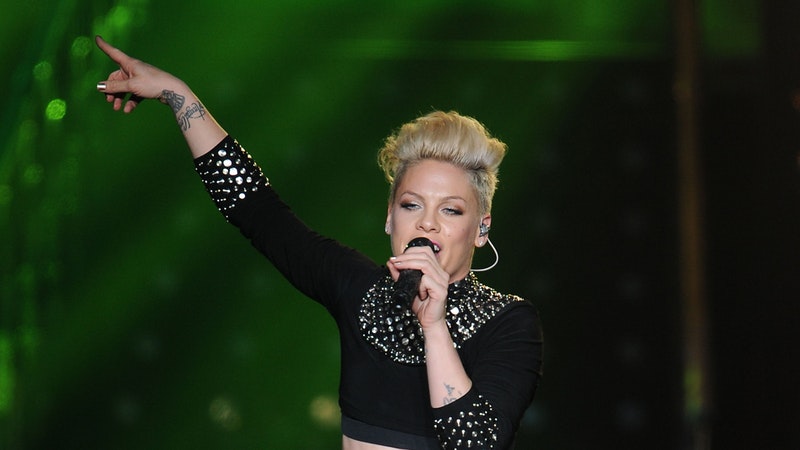 Stomach virus forces Pink to cancel third show in Sydney | ITV News