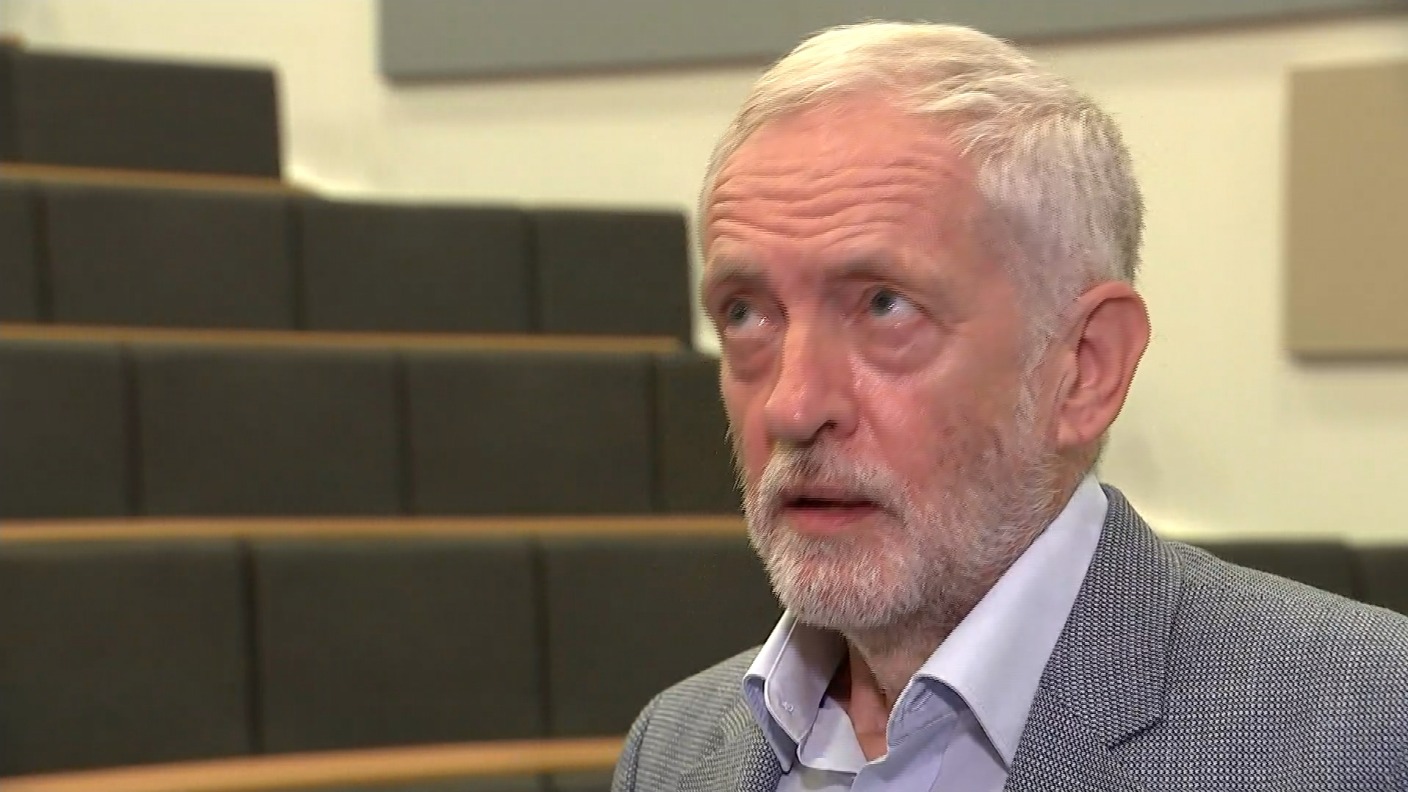 Jeremy Corbyn left visibly frustrated after being quizzed about 'wreath ...