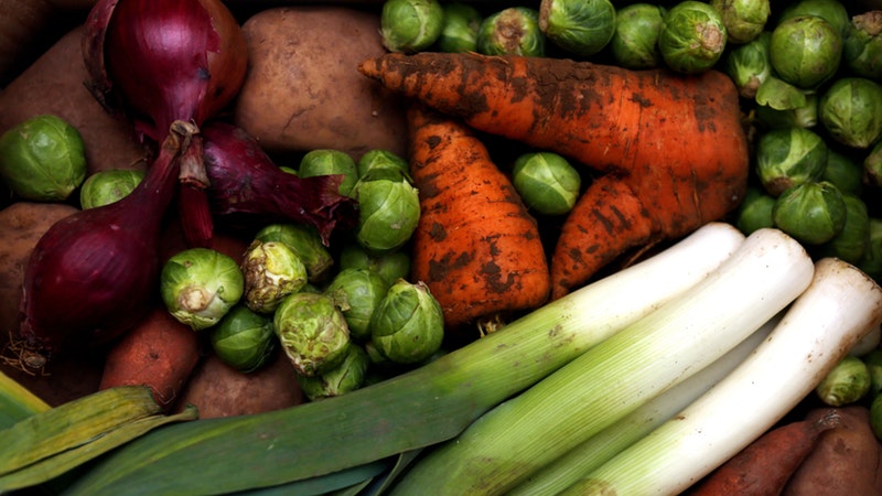 ‘Shocking’ amount of fruit and veg wasted, researchers say | ITV News