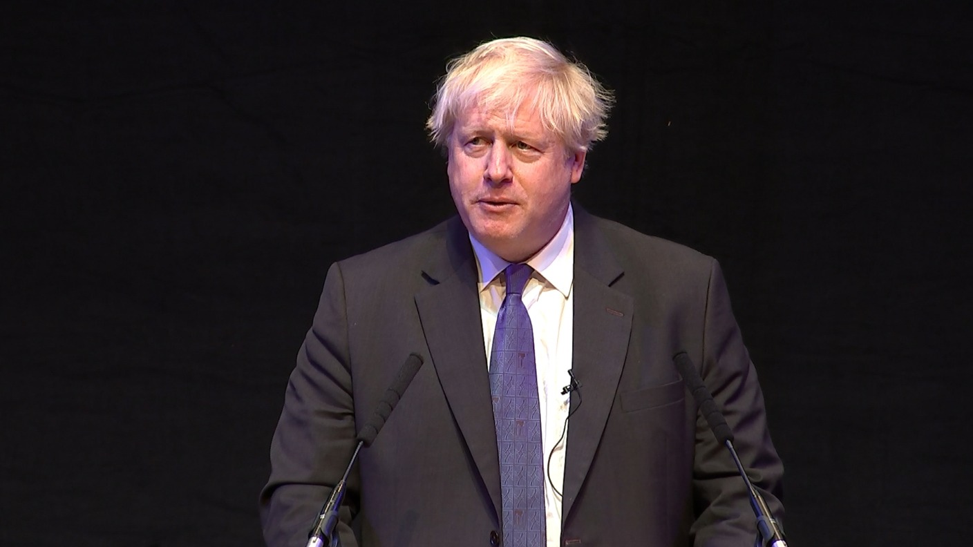 Boris Johnson calls for Government to 'chuck Chequers' in speech to ...