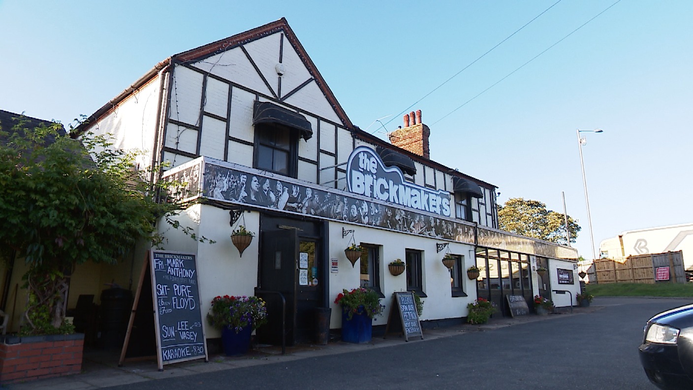 Nearly 20,000 sign petition to save pub which helped launch Ed Sheeran ...