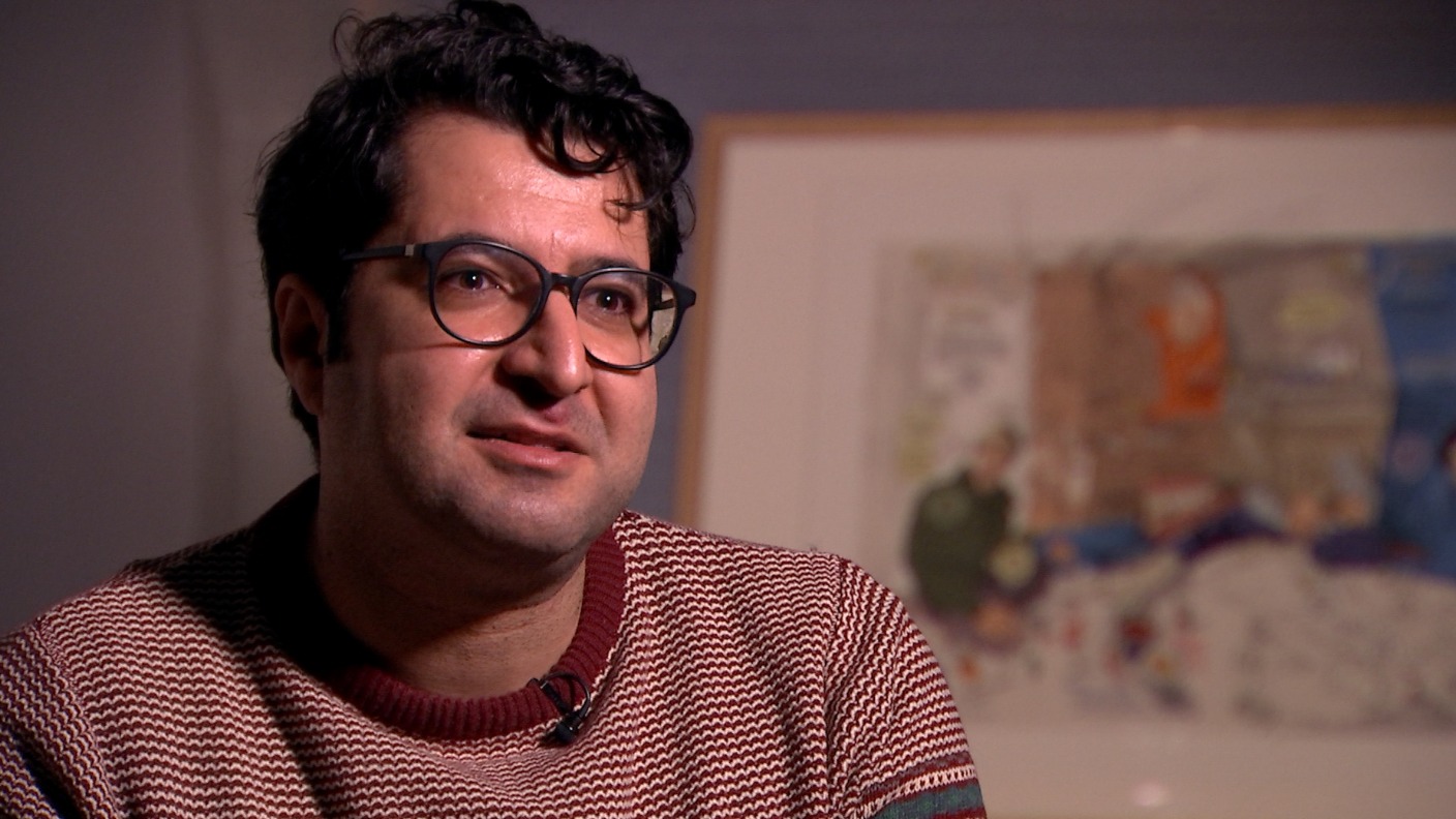 Refugee Majid Adin's joy as his Elton John music video goes on display ...