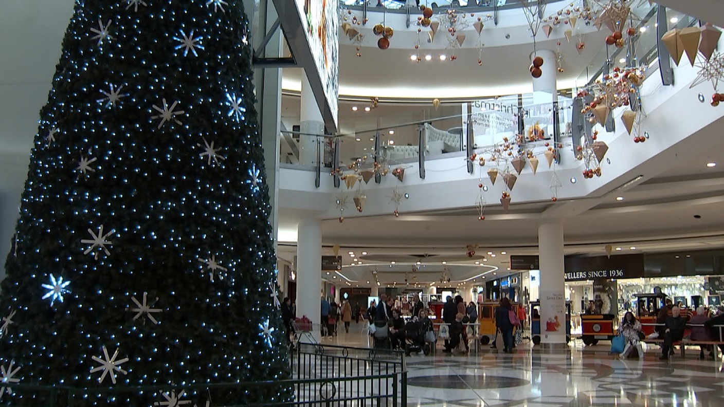 'We're in the early stages of a retail property crash' | ITV News