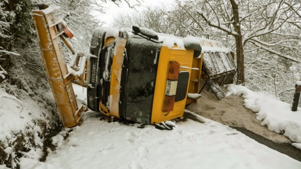 Your best pictures of a snowy UK weekend | ITV News