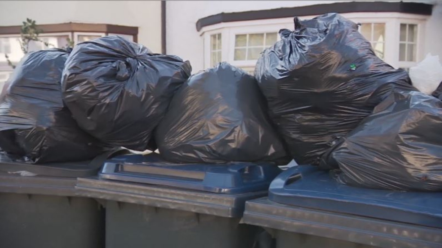 Bin workers begin industrial action | ITV News Central