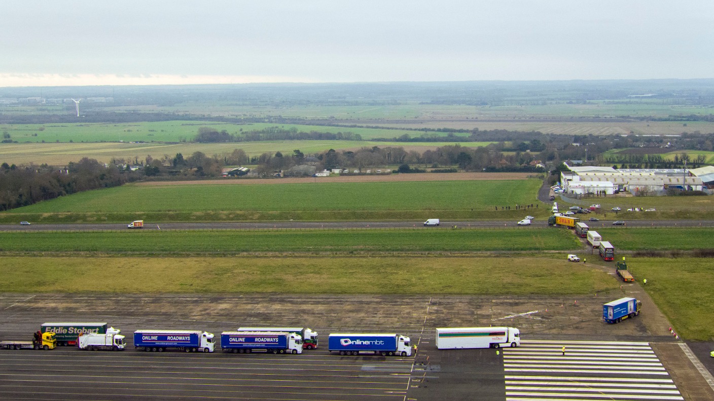 Manston Airport Brexit lorry test criticised as 'too complex' by Dover ...