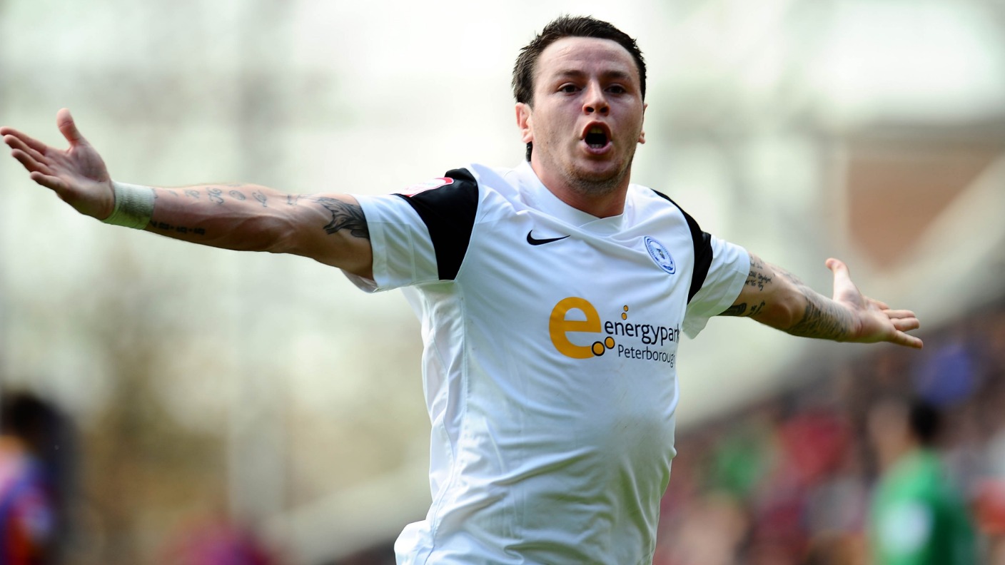 Lee Tomlin: Cardiff City midfielder seals Peterborough United return ...