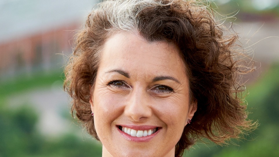 Rotherham MP celebrates news that she's six months clear of cervical ...