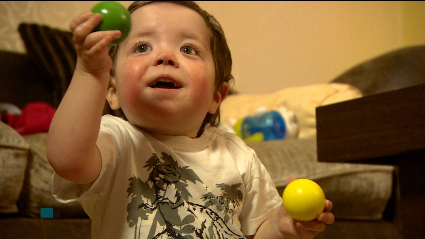 The little boy who's astounding doctors after surviving 25 heart ...