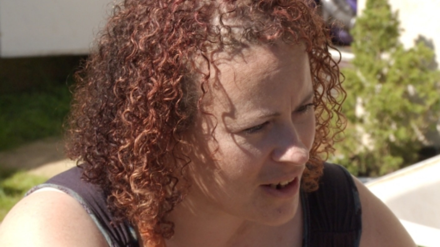 Popular Plymouth cancer campaigner Carla Riley-Wood dies aged 40 | ITV ...