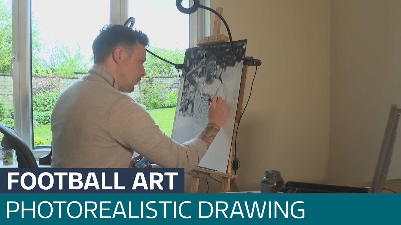 Artist's hyper-realistic drawings of sports stars sell for thousands ...