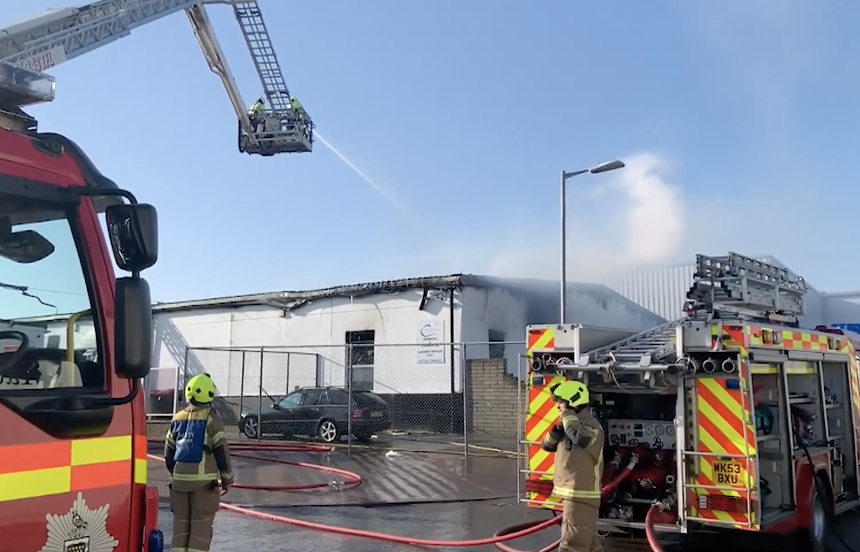 Large fire breaks out at Cornwall industrial estate | ITV News West Country