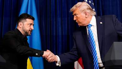 WATCH: Donald Trump and Volodymyr Zelenskyy speak after meeting for ...