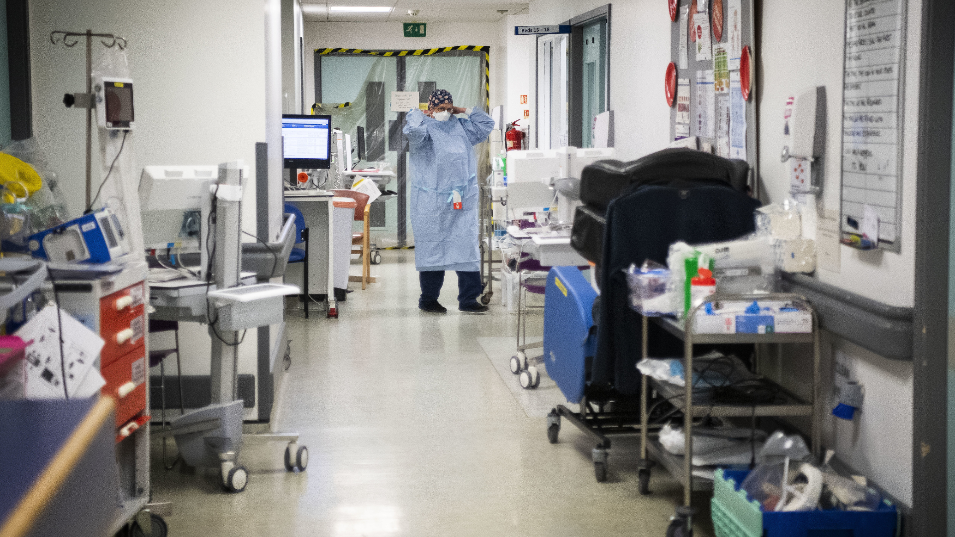 Covid: Almost half of ICU staff suffering PTSD while depression ...