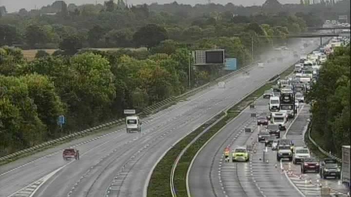 M5 traffic live: Motorway reopens after flooding impacts drivers across ...