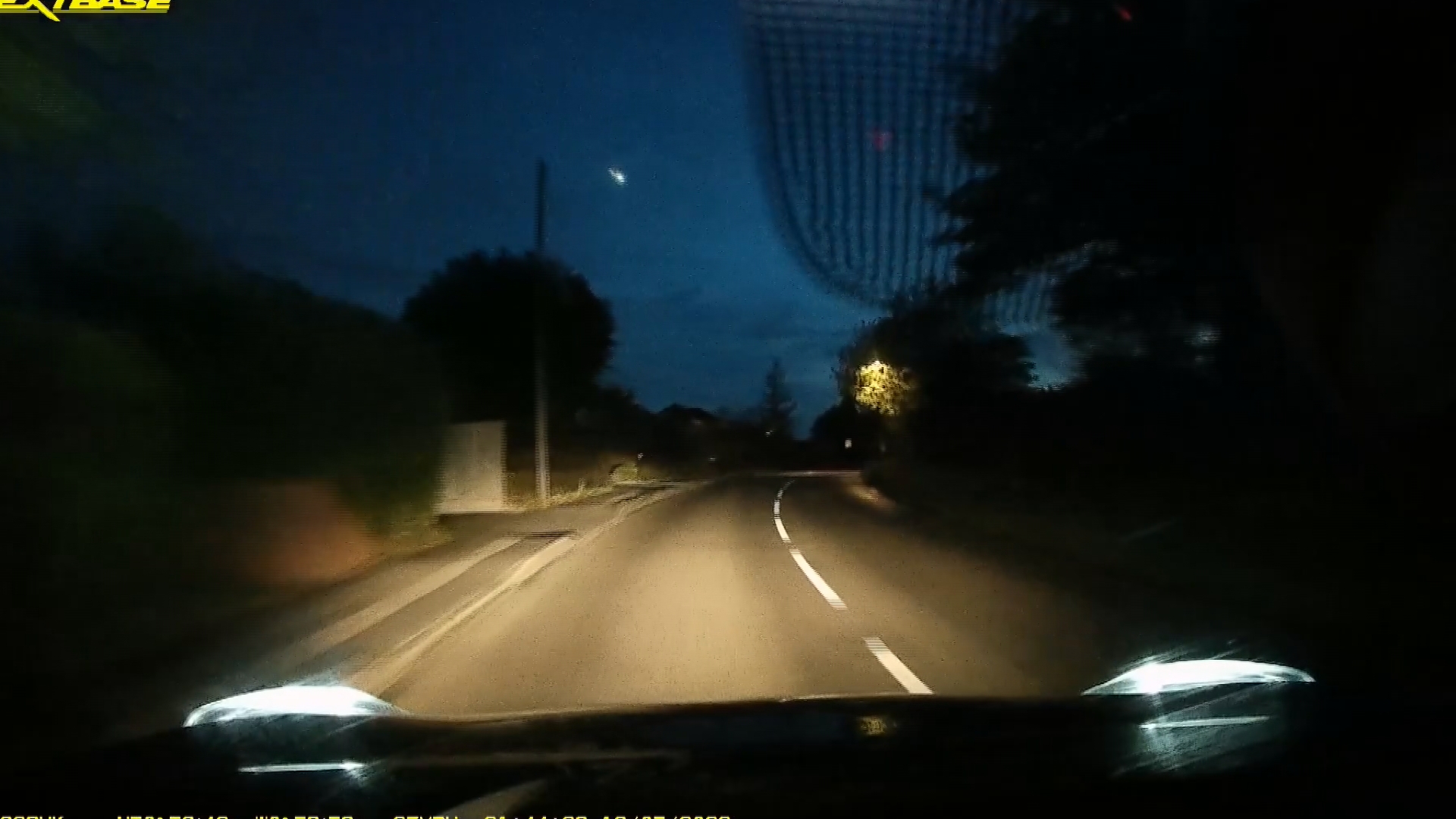 Moment 'green meteor' shoots across the south of England captured on ...