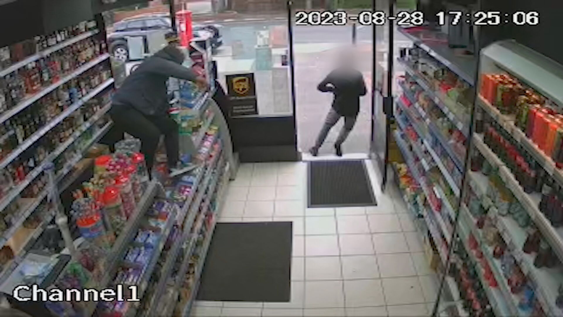 Brazen thieves caught on camera as shoplifting hits record levels in ...