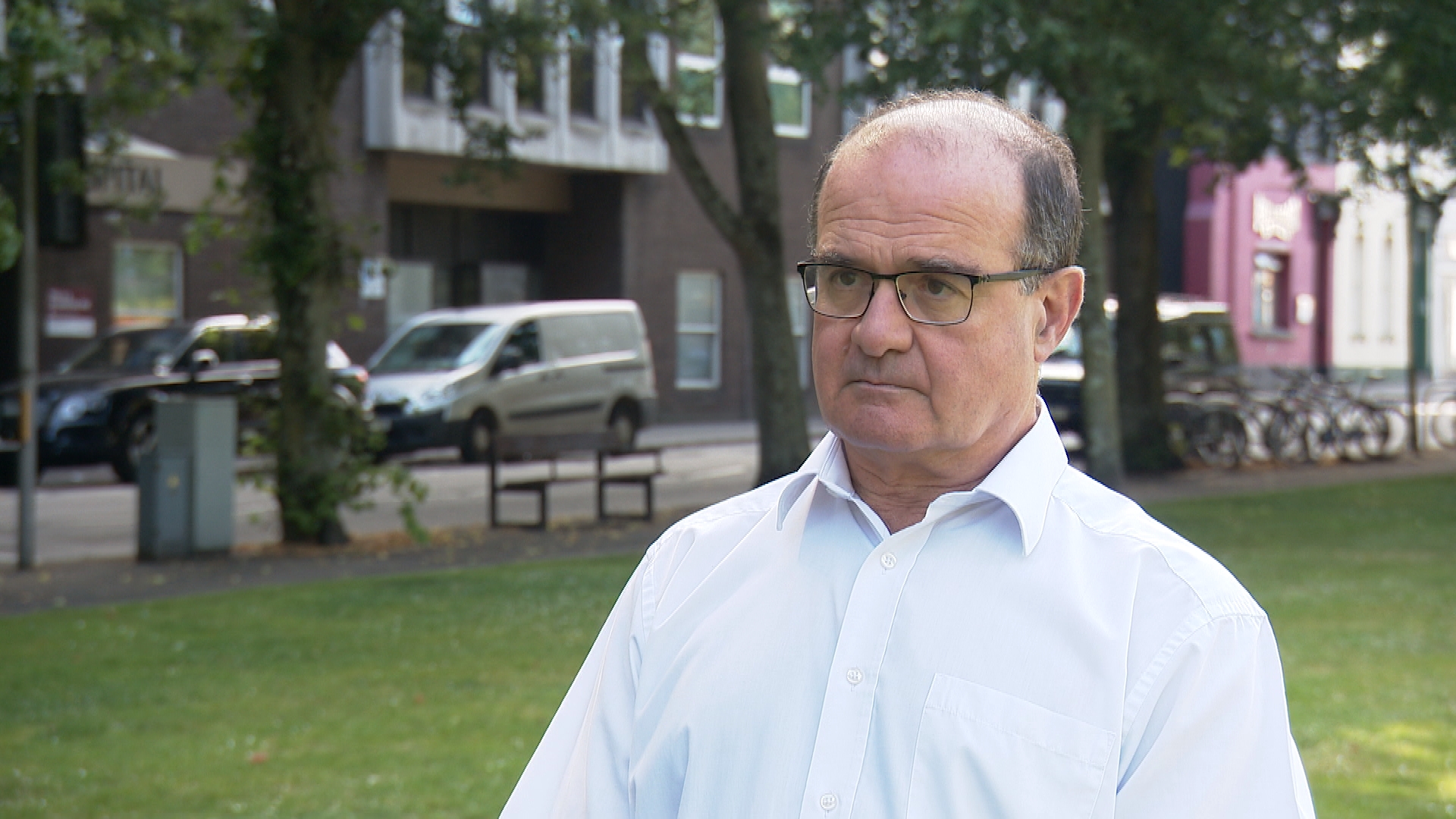 Jersey's Dr Muscat: We can't get complacent about social gatherings ...