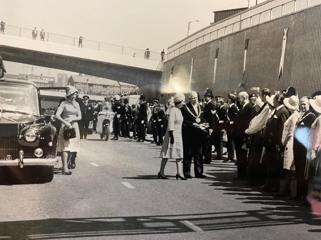 A remarkable feat of engineering - the new Mersey Tunnel opened 50 ...