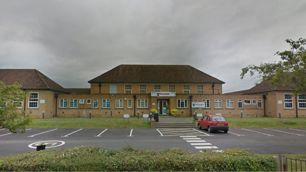 Woman 'threatened' outside Somerset school by passing motorists | ITV ...