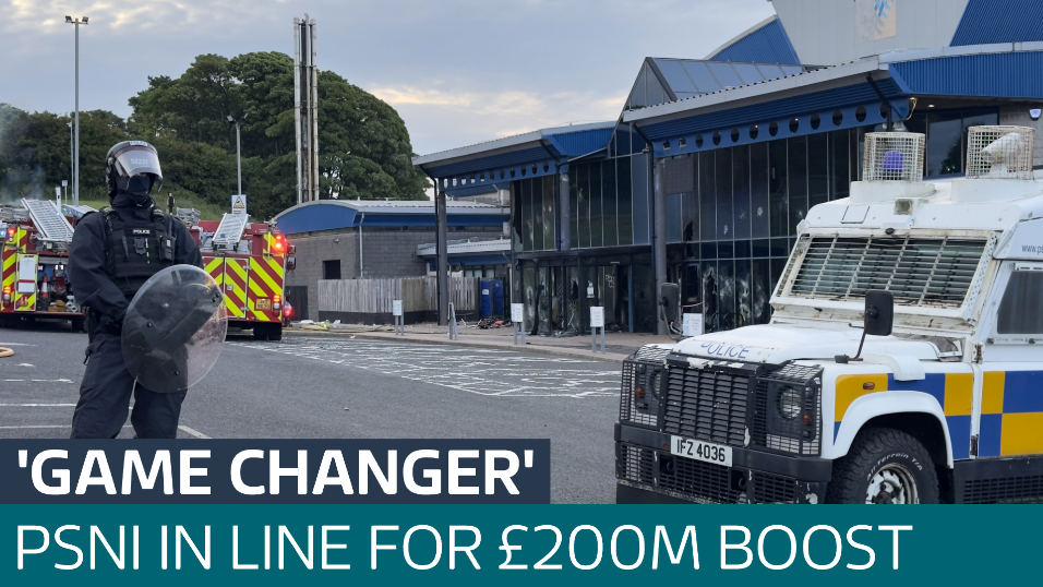 Cash-strapped PSNI set for £200m investment - Latest From ITV News