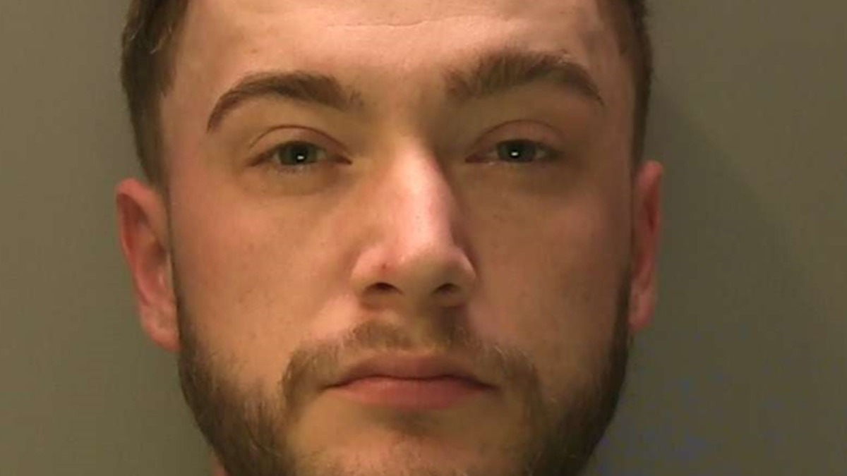 Moment 'reckless' driver who led Sussex Police on high-speed chase ...