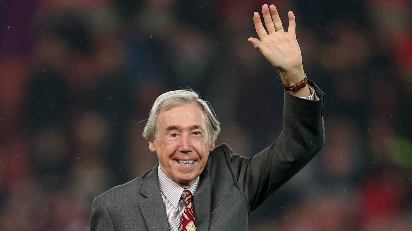 Tributes paid to Gordon Banks, who's died aged 81 | ITV News Calendar