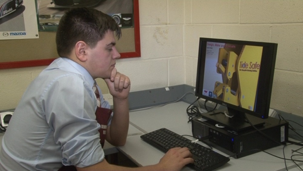 Young Inventor plugs gap in the market | ITV News Anglia