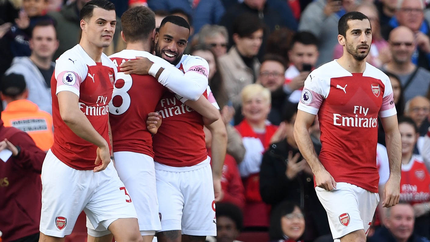 Arsenal 2-0 Southampton: Arsenal return to Premier League top four ...