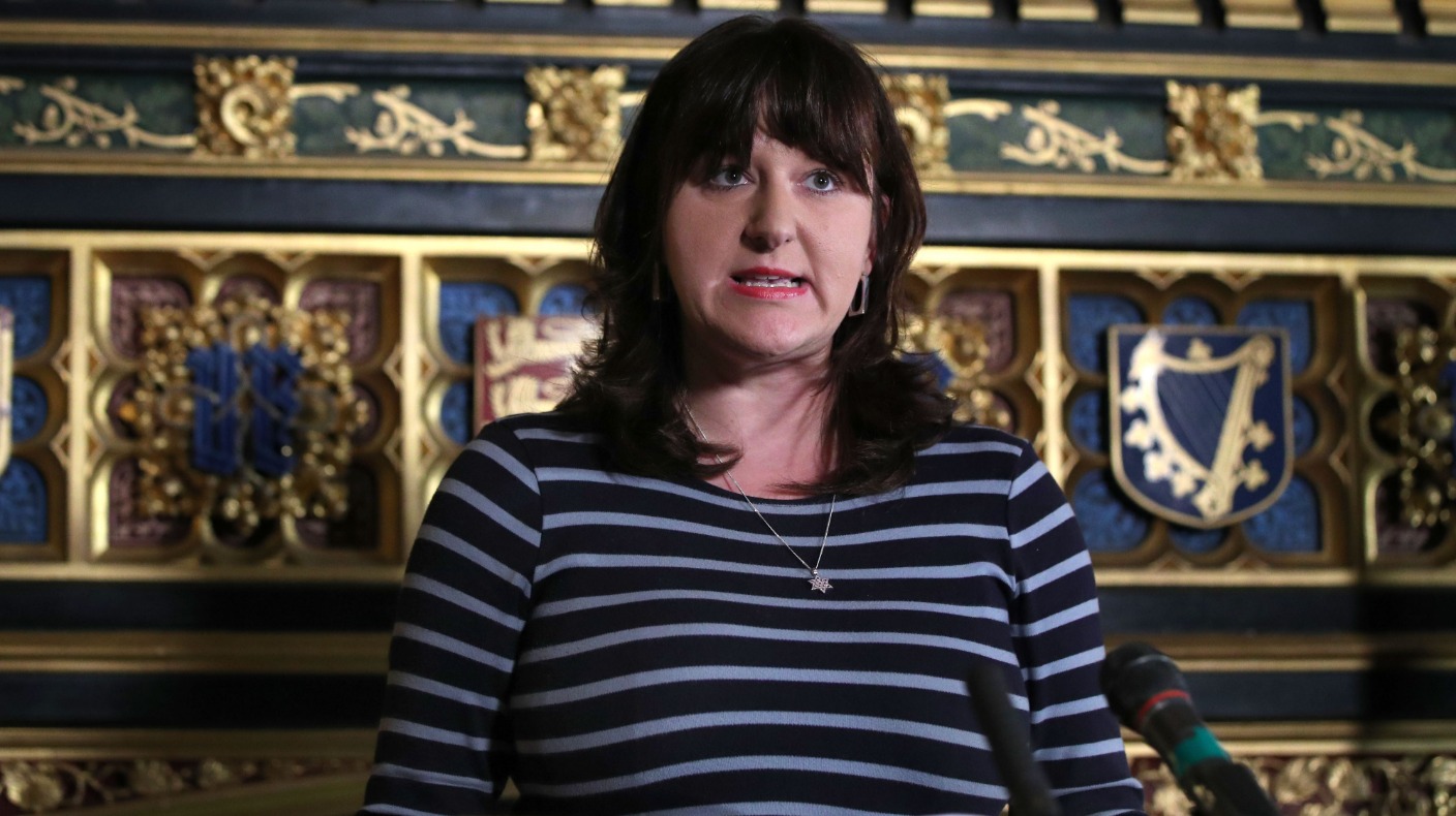 Labour MP Ruth Smeeth quits party's front bench to vote against second ...